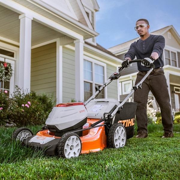stihl-battery-powered-lawnmower-for-sale-at-gardenland – Gardenland ...
